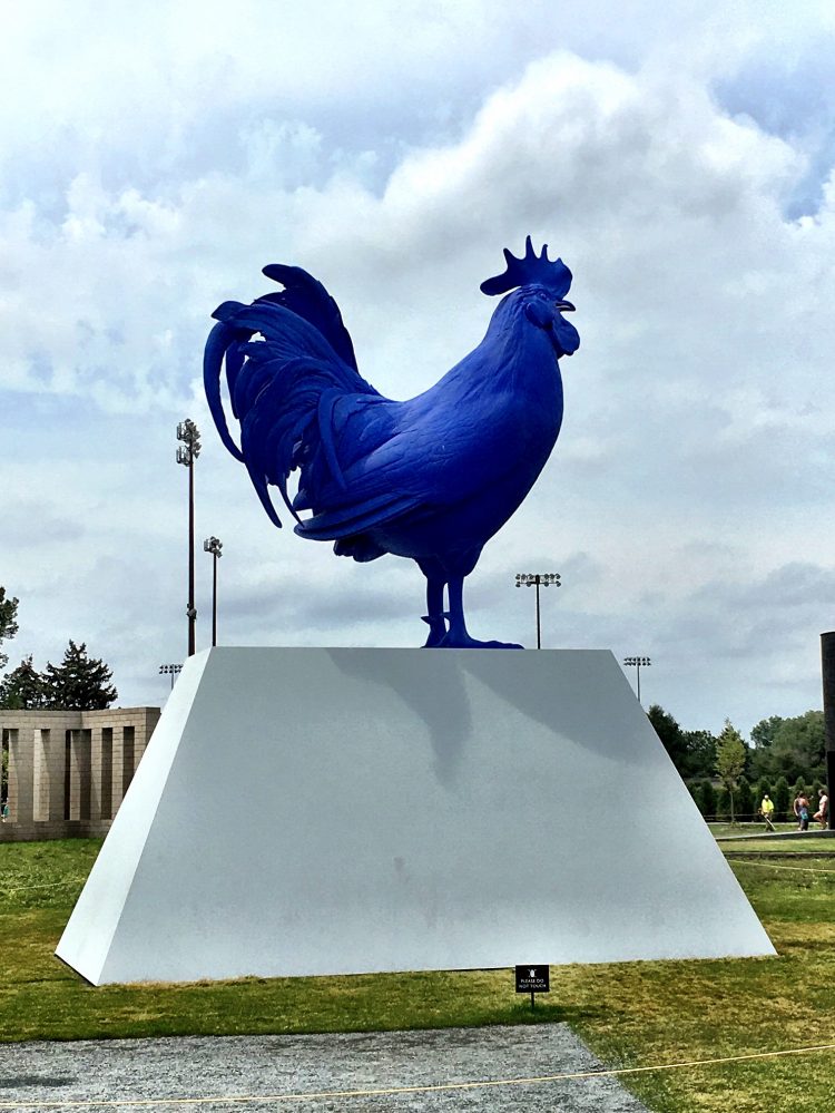Exploring the Minneapolis Sculpture Garden - Married with Wanderlust